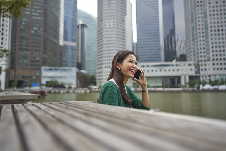 StarHub eSIM Guide: What Is It and How Does It Work?